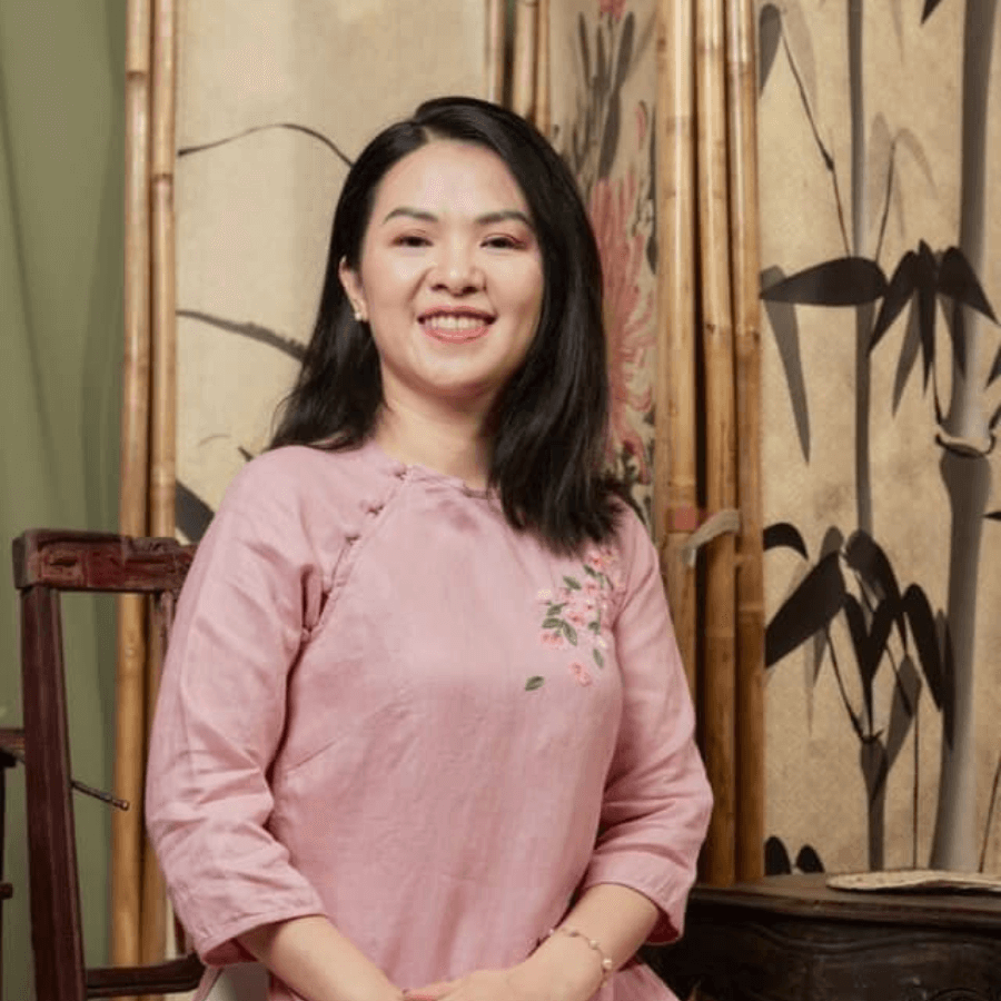 Giới Thiệu - Hannah Nguyễn Hoàng Anh